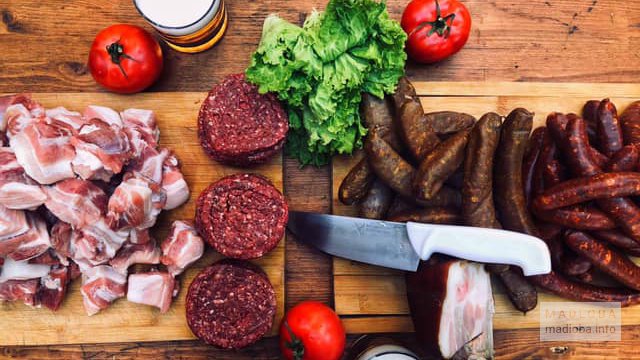 Straws Ethnic Bar in Tbilisi on Elbakidze St. Samaia Square, offers its ...