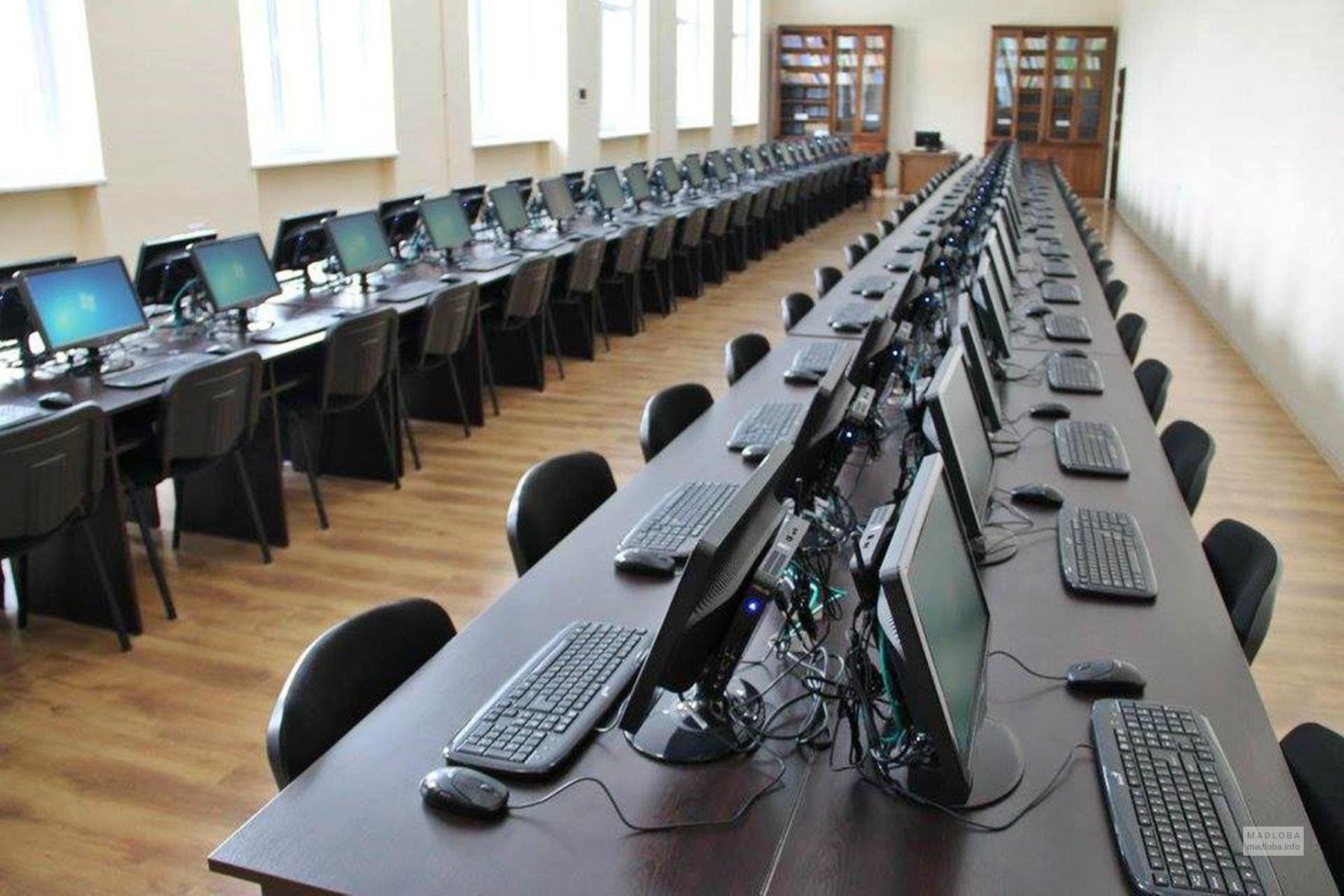 Грузинский технический университет Тбилиси, сайт, где находится - Мадлоба