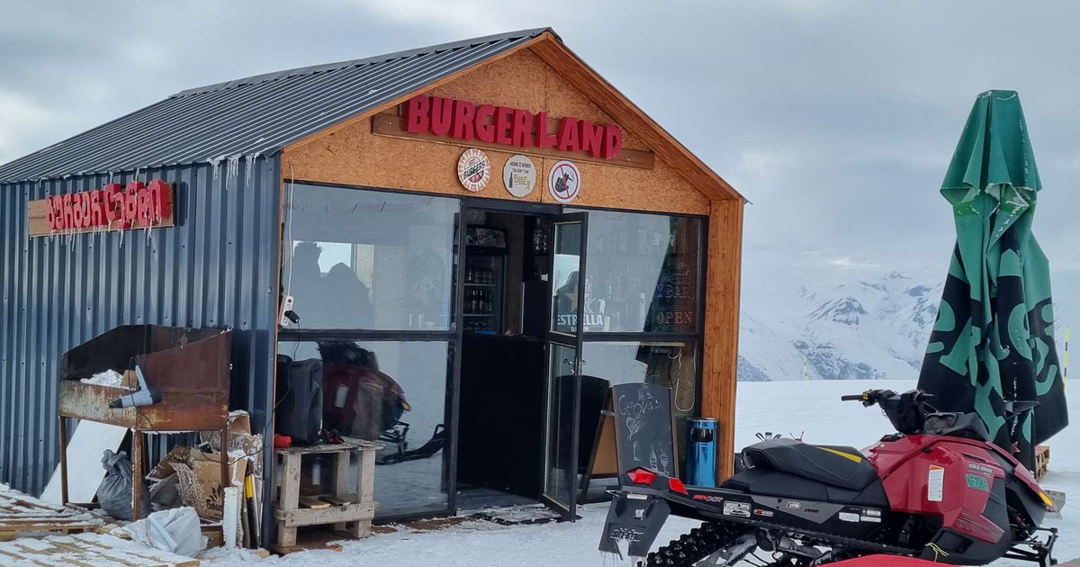 Burger land რესტორანი გუდაურში - Madloba