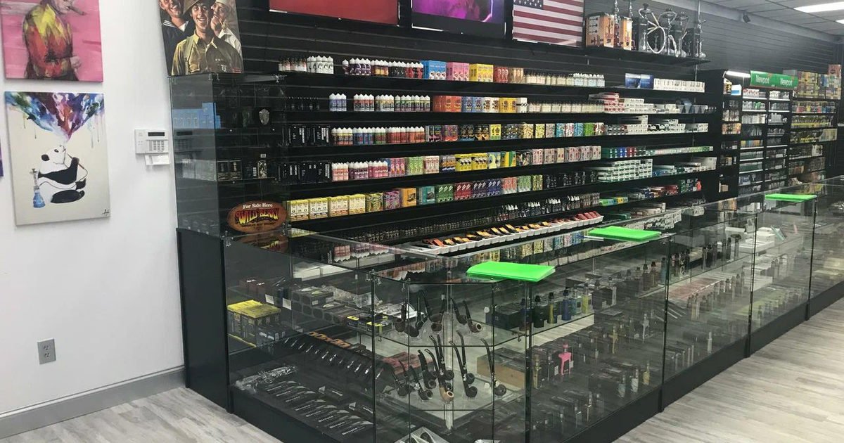 Cigarette and tobacco store "ESmoke Georgia" in Tbilisi. Customer and ...