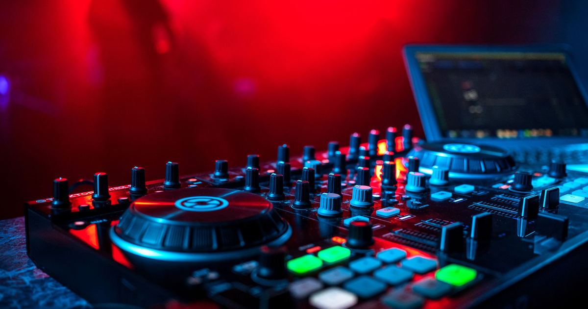 🎵 60 Tbilisi clubs for party lovers – bars, dance floors and action ...