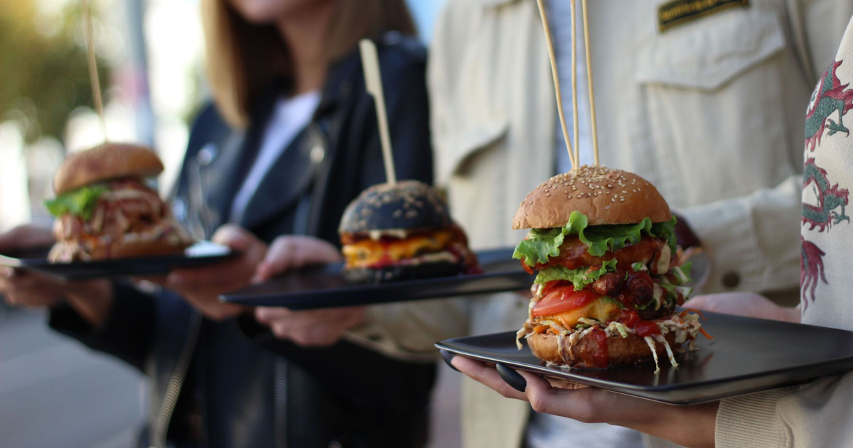 German Pub Fast Food Restaurant in Tbilisi - Madloba