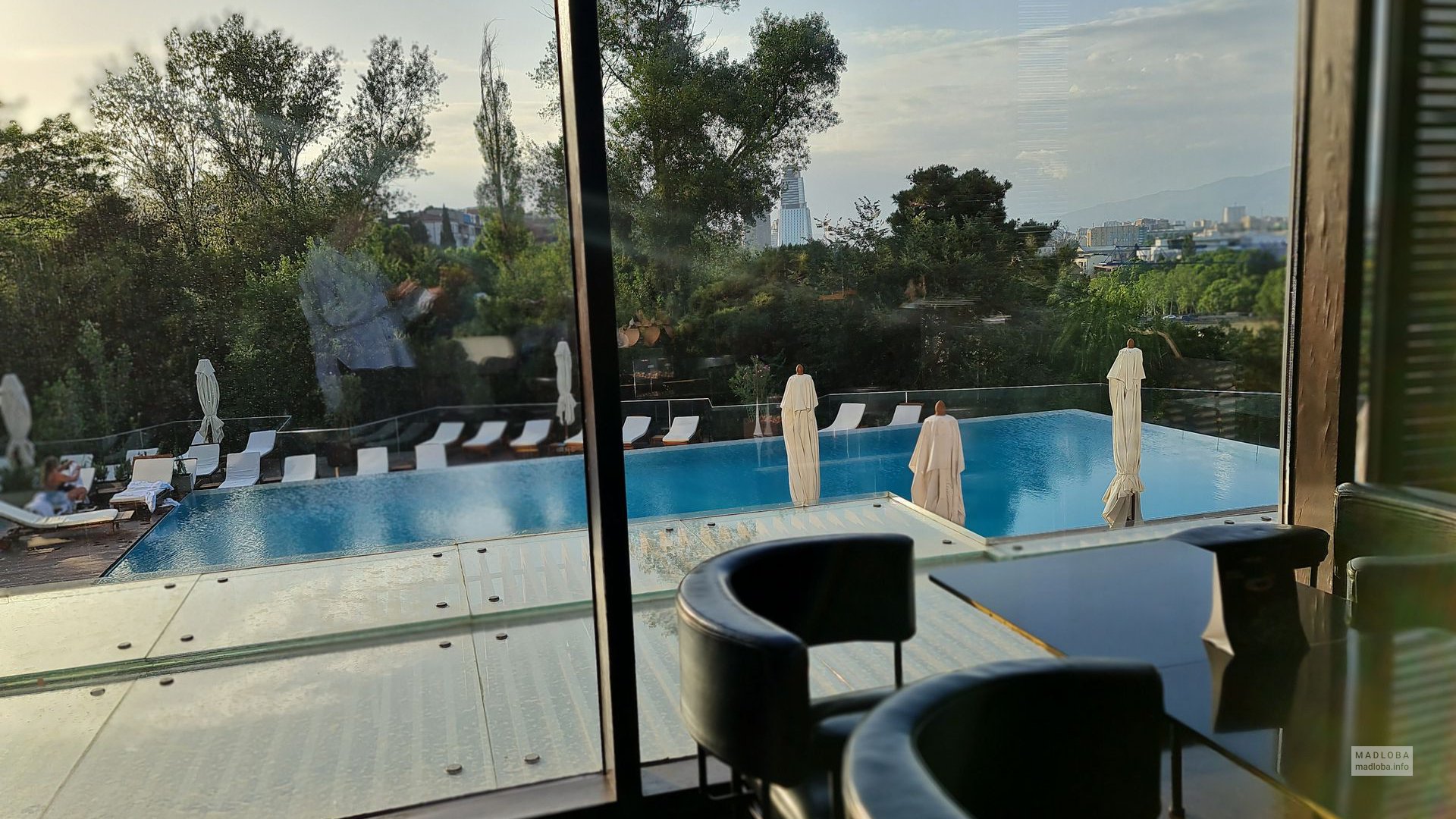 Umami Asian Restaurant in Tbilisi - Мадлоба